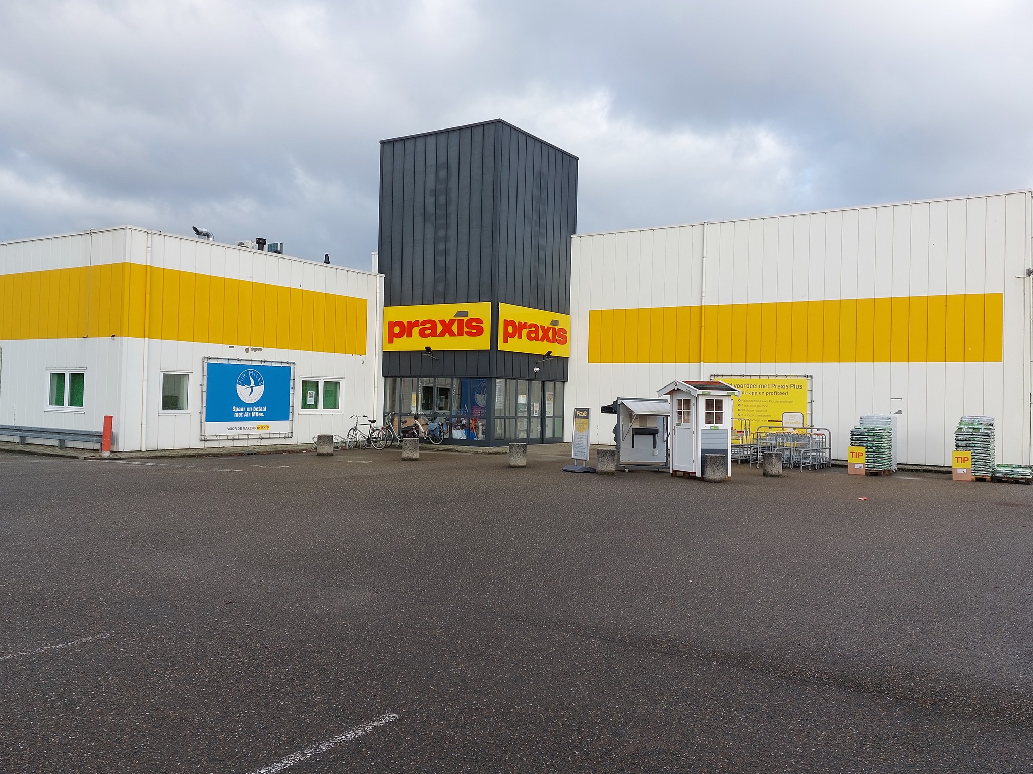 Bekijk onze vacatures in Nijverdal! | Werken bij Praxis